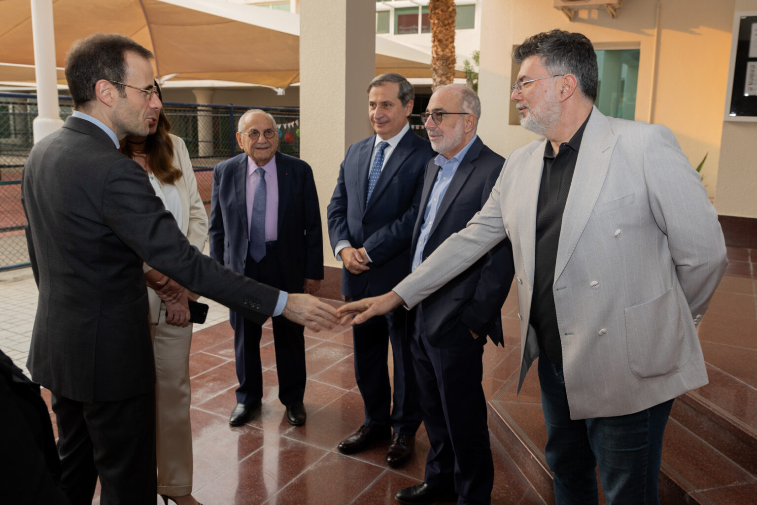 Visite des ambassadeurs de France et du Liban à la LSQ – LSQ Times
